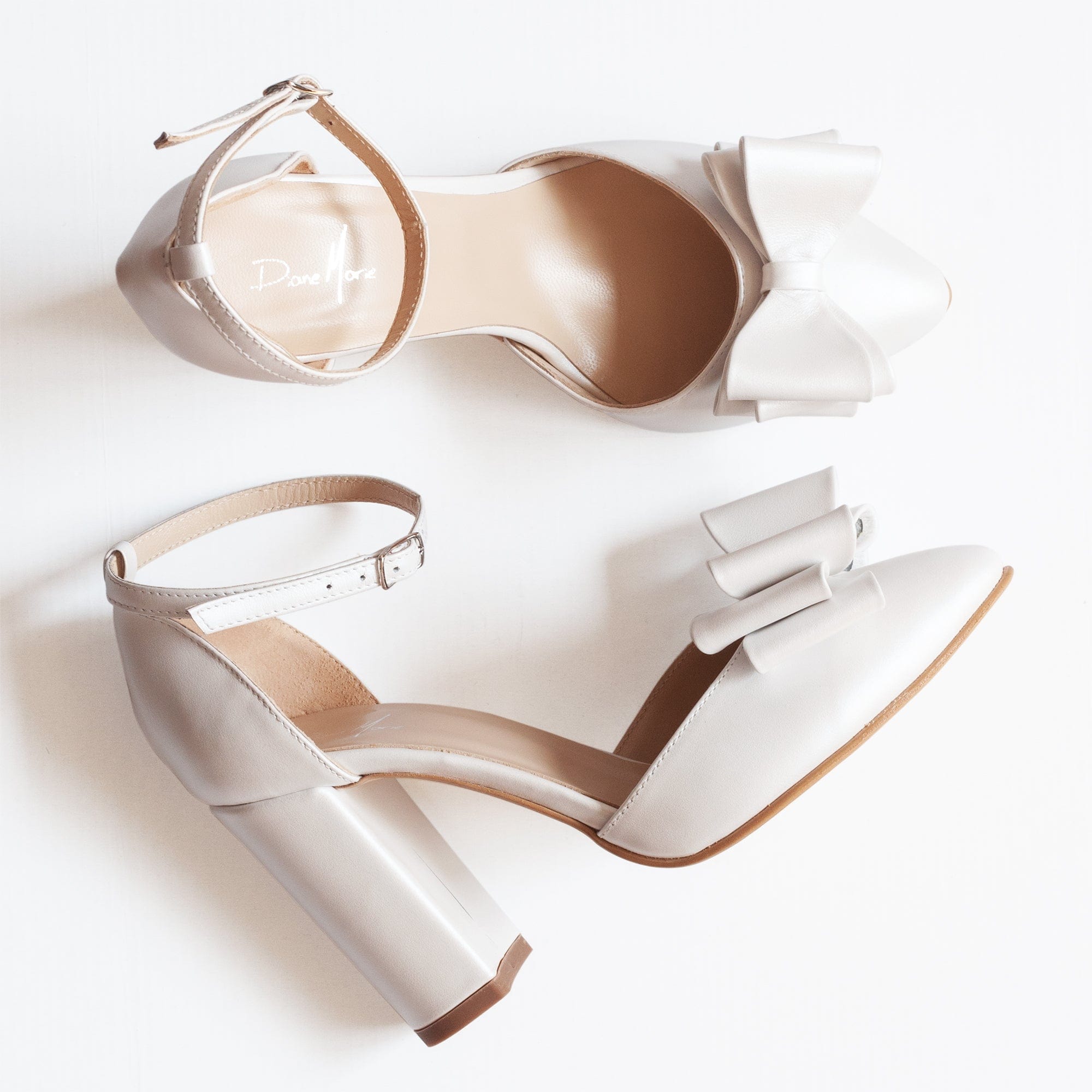 Pantofi de mireasa din piele naturala alb sidef Corinne – Pantofi Diane ...